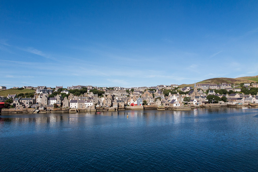 Exploring Stromness - From Orkney to the Arctic ~ Meandering Wild